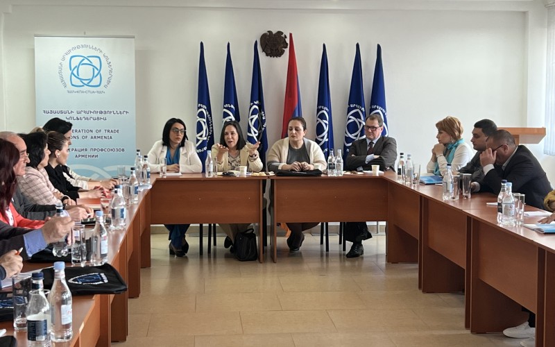 Meeting with high-ranking representatives of the International Labor ...